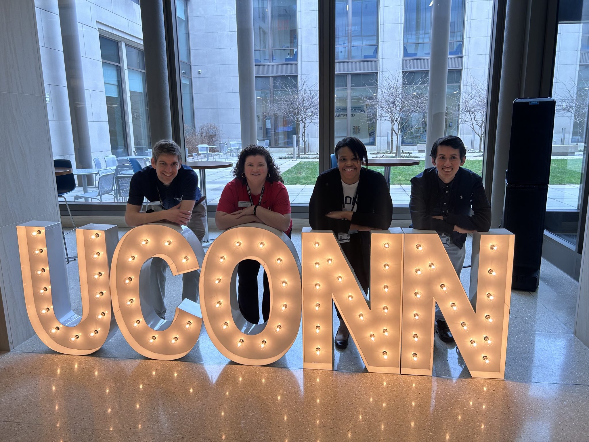 Home | Academic Advising | Hartford | University of Connecticut